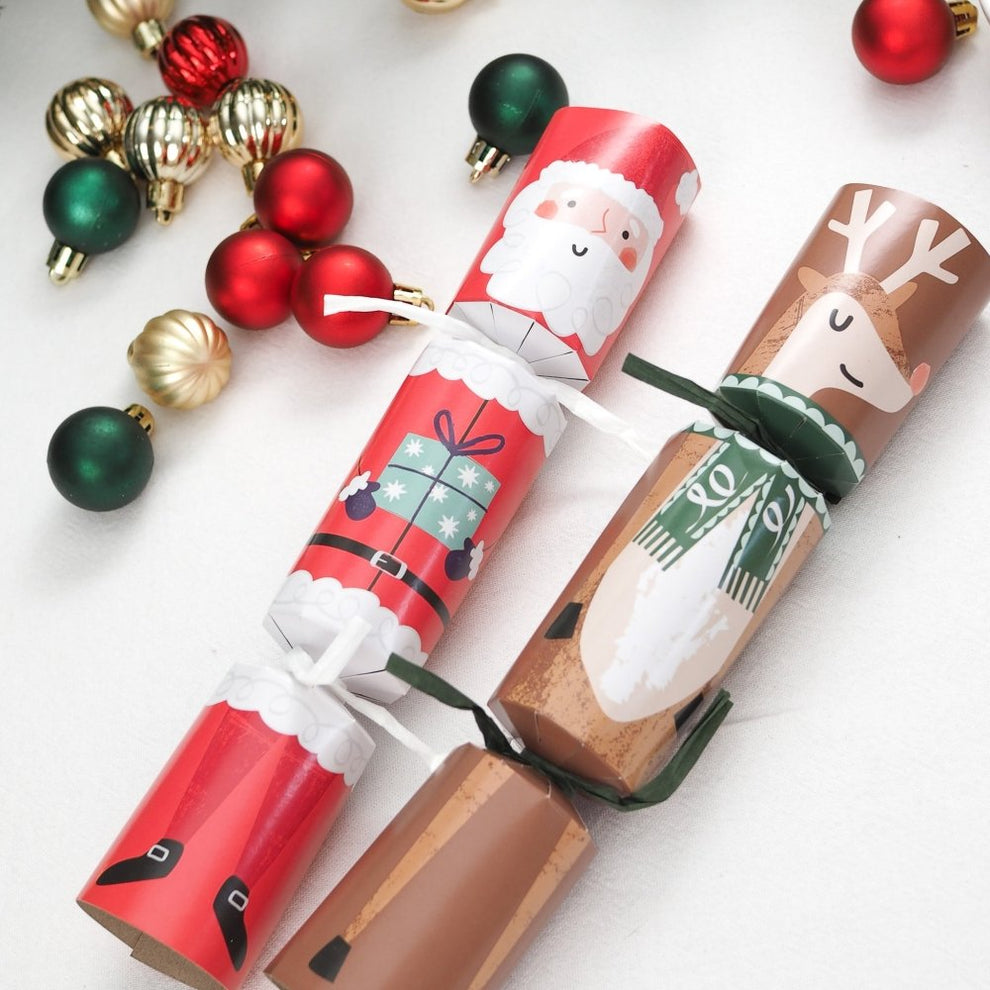 Deluxe Crackers - Santa & Reindeer (8 pack) – Christmas Cracker Warehouse